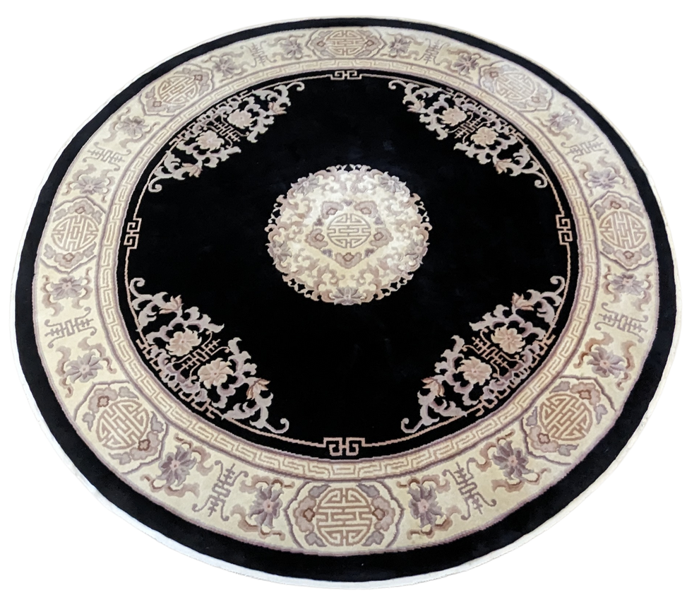 Vintage Round Chinese Rug, 8 ft Diameter – Abrash Design